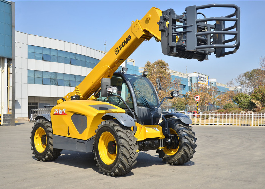 XCMG XC6-3007 Telescopic Telehandler Forklift Payload 3.5 Tons Max ...