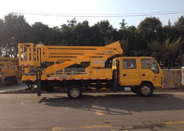 200kg Rated Load Durable Aerial Platform Truck 23.2m Aerial Working ...